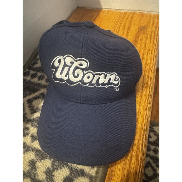 Sports Specialties | Accessories | Vintage Uconn Sports Specialties ...